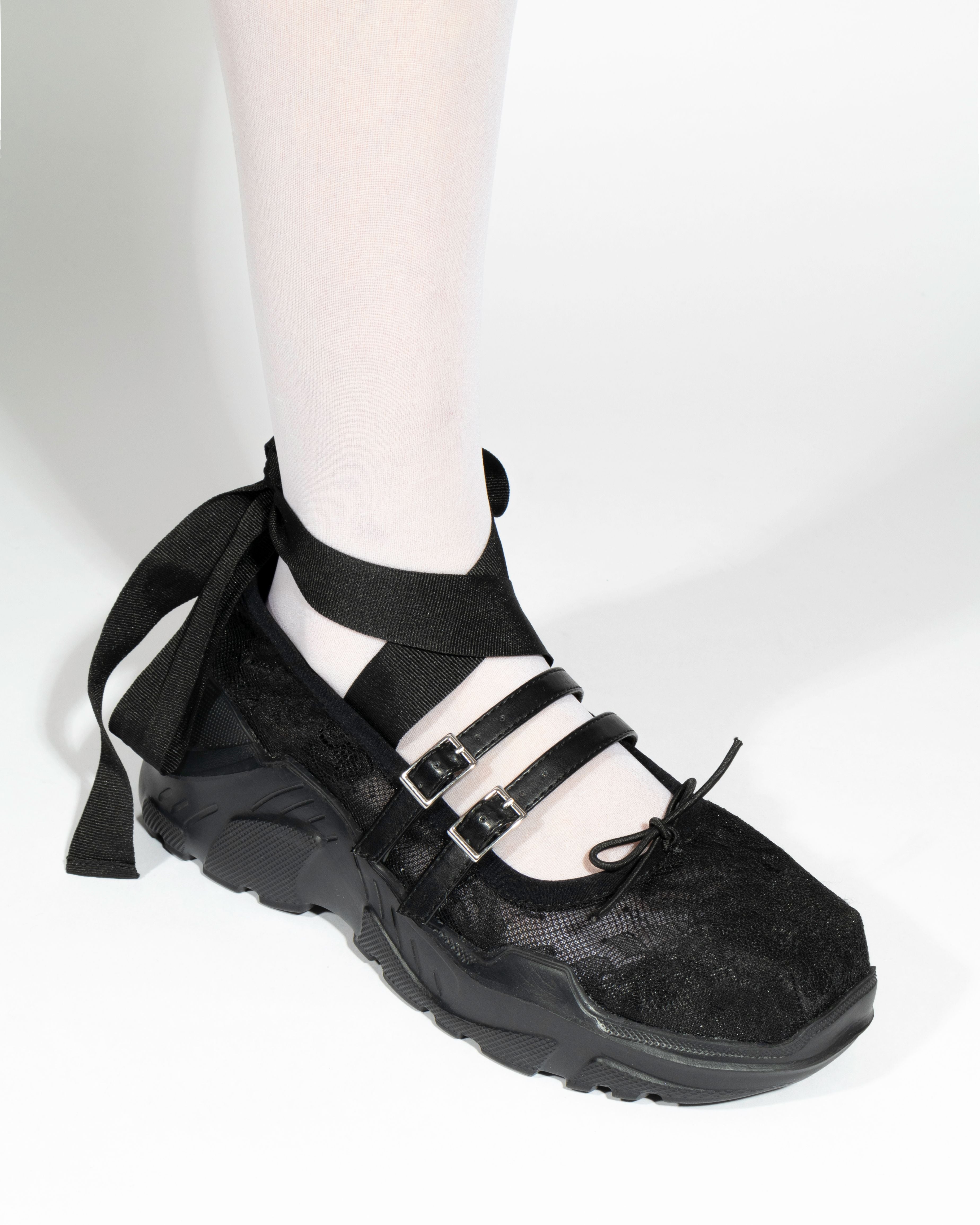 Giselle-Lace BK×BK – AKIKOAOKI(アキコアオキ)公式オンラインストア